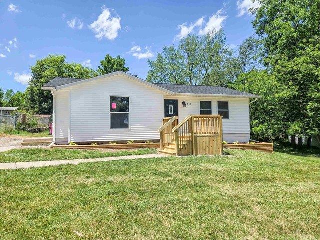 848 Alger St, Owosso, MI 48867