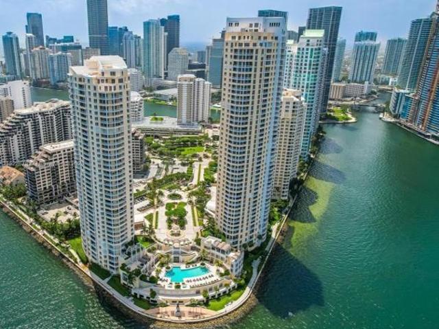 848 Brickell Key Dr #1003, Miami, FL 33131