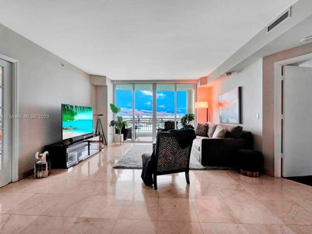 848 Brickell Key Dr #2102, Miami, FL 33131