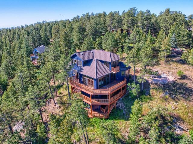 848 Golden Point Drive