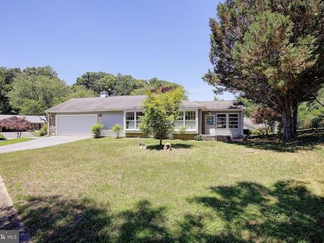 848 Deerwood Ct, Annapolis, MD 21401