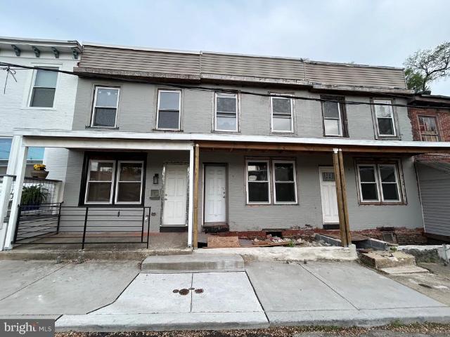 848 Fuller Street