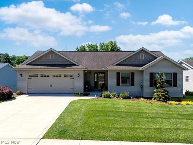 848 Hemlock Trl, Orrville, OH 44667