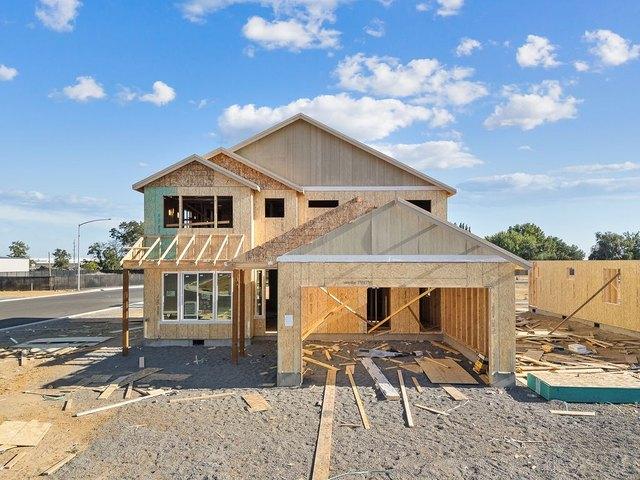 848 J St NE, Quincy, WA 98848