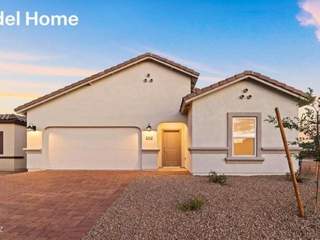 848 N Tombaugh Ln, Green Valley, AZ 85614
