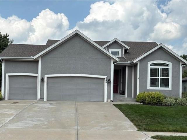 848 N Alder St, Gardner, KS 66030