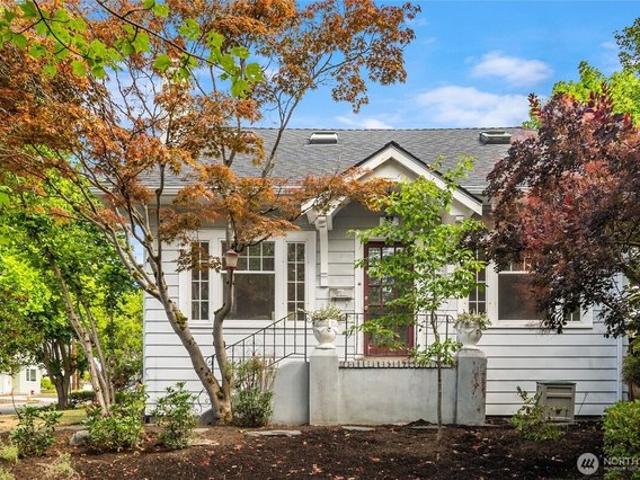 848 NW 59th St, Seattle, WA 98107