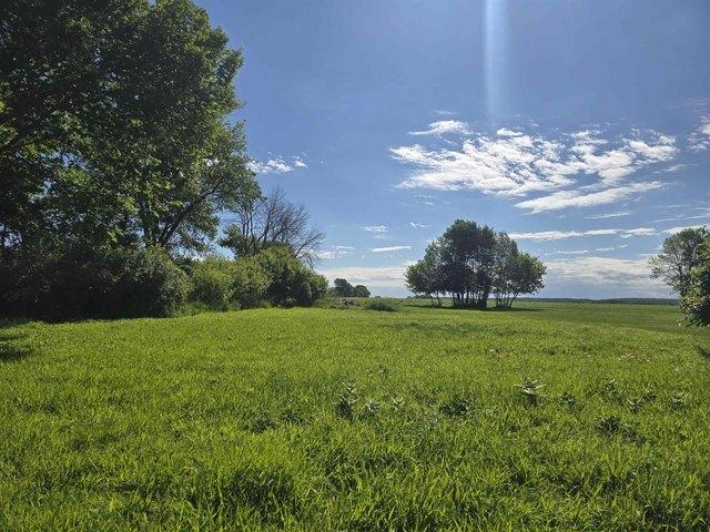 848 Paramount Dr, Chilton, WI 53014