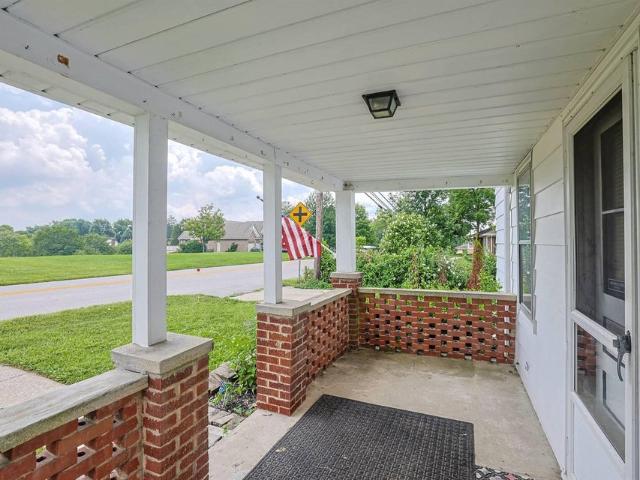 8496 Persimmon Grove Pike