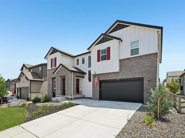 8491 Hotchkiss Loop, Littleton, CO 80125
