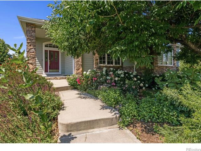 8493 Castaway Drive
