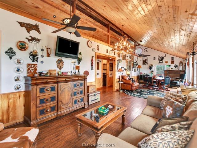 849 county road 331a road