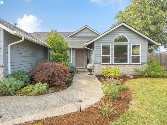 849 E 9TH CT