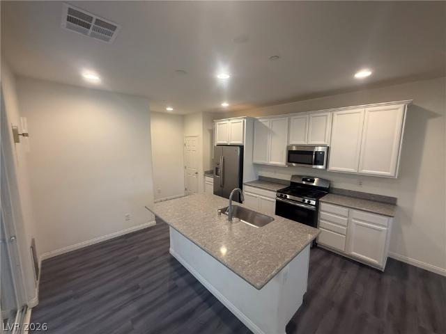 849 E Sunset Rd, Henderson, NV 89011 | Compass