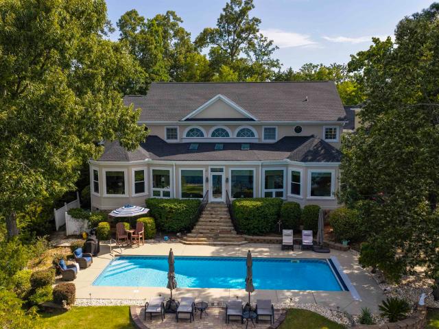 849 Island Point Lane