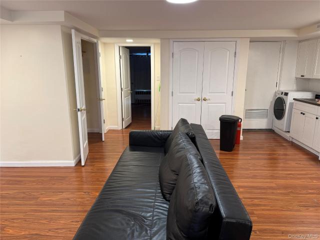 849 Oliver Street first floor