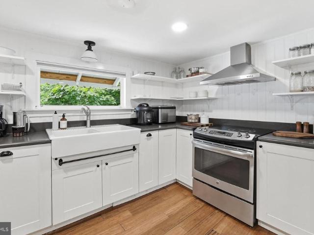 849 Redland Road