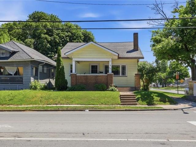 849 Ridgeway Ave, Rochester, NY 14615