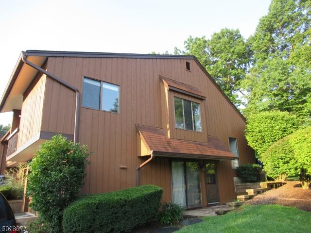 849 Upperway