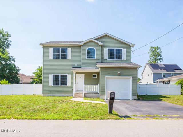 84 4th Avenue