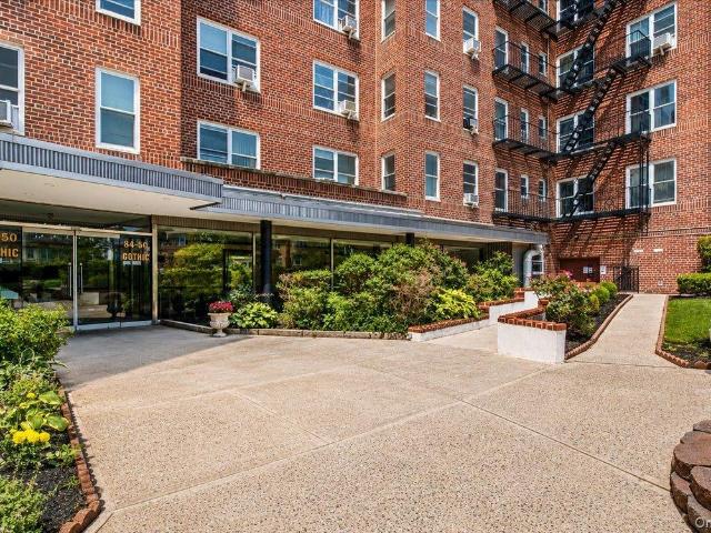 84 50 th Street 315