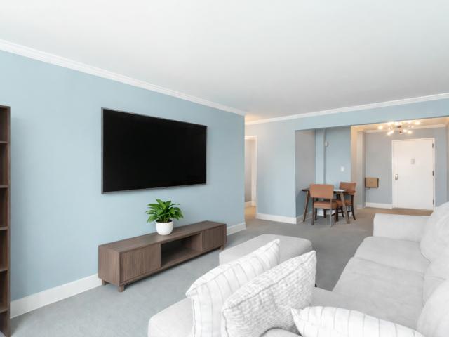84 70 th Street, Queens, NY