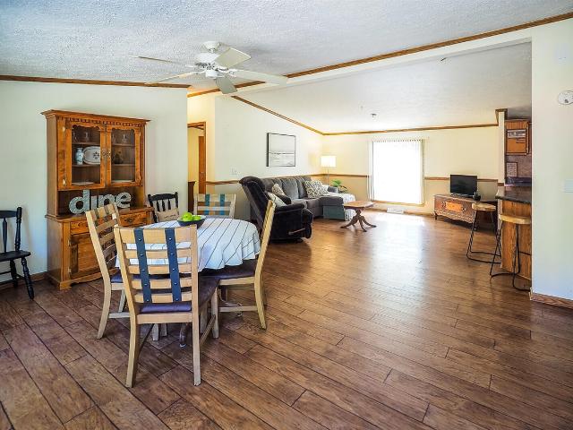 84 Thelen Drive