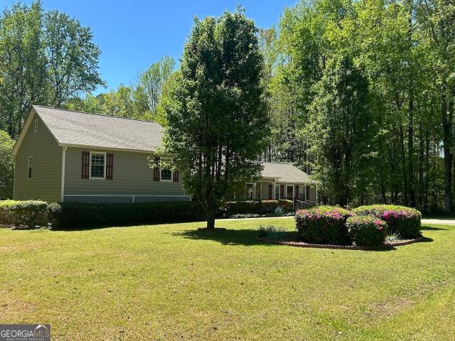 84 Trellis Court
