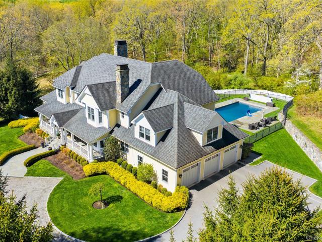 84 Twin Lakes Drive