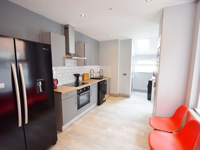 84 Walbrook Road, Derby DE23, Room to rent, £400 pcm | PrimeLocation