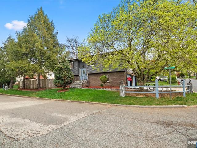 84 Westwood Boulevard