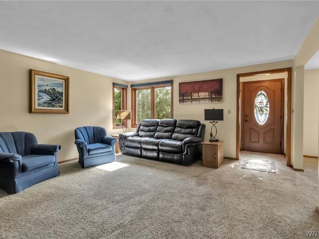 84 Windermere Boulevard