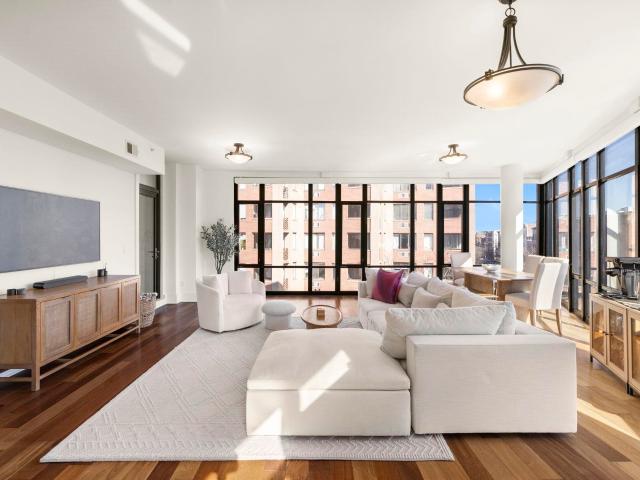 84 Willow Ave # 5A