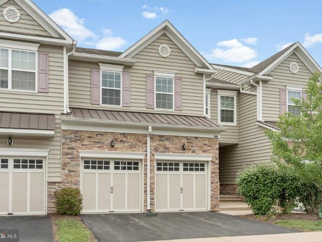 84 Autumn Lane