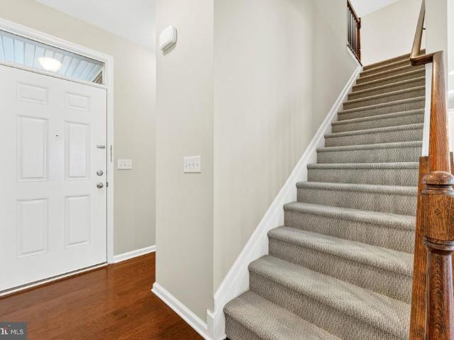 84 Autumn Lane