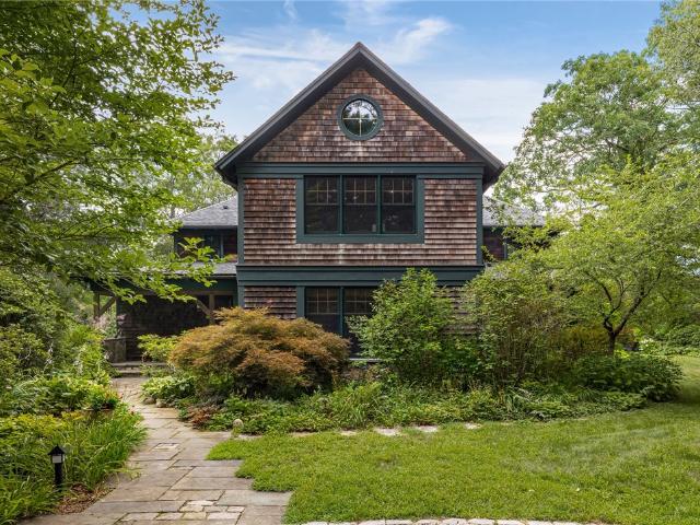 84 Barbers Pond Road