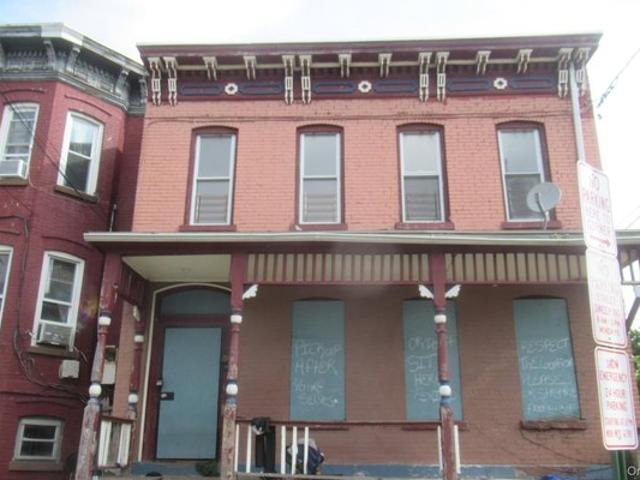 84 Benkard Ave, Newburgh, NY 12550