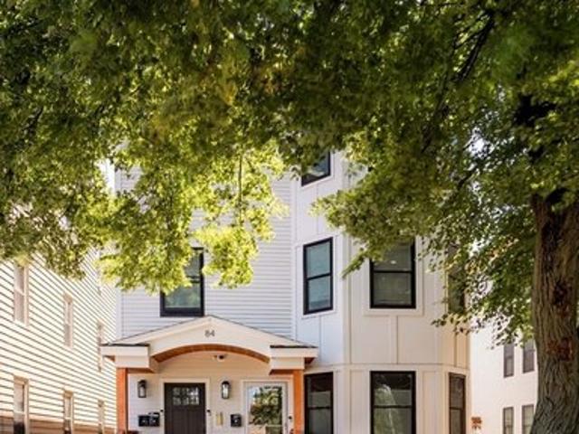 84 Berkshire St Unit 3, Cambridge, MA 02141