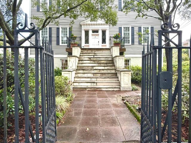 84 Bull Street C