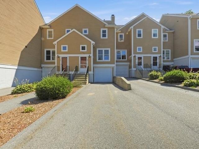 84 Camelot Dr Unit 84, Worcester, MA 01602