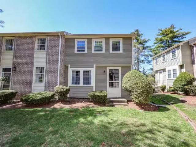 84 Cannongate III Rd, Nashua, NH 03063 MLS 5038732