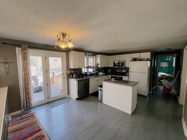 84 Chester St, Worcester, MA 01605 | MLS #73482 | Compass