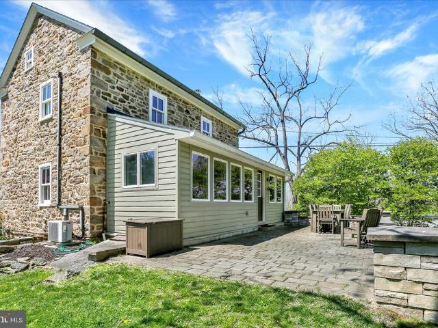 84 Cider Mill Road