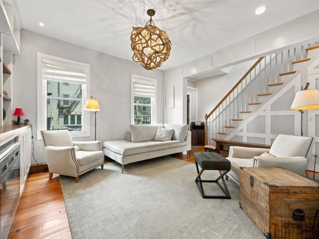 84 Colgate St, Jersey City, NJ 07302