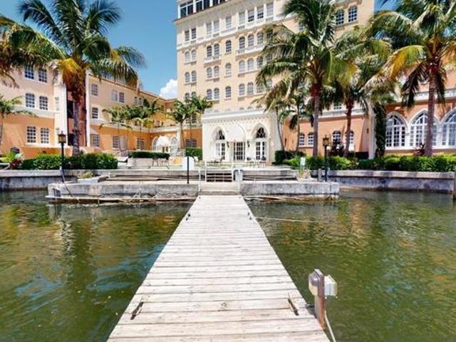 84 Davis Blvd, Tampa, FL 33606