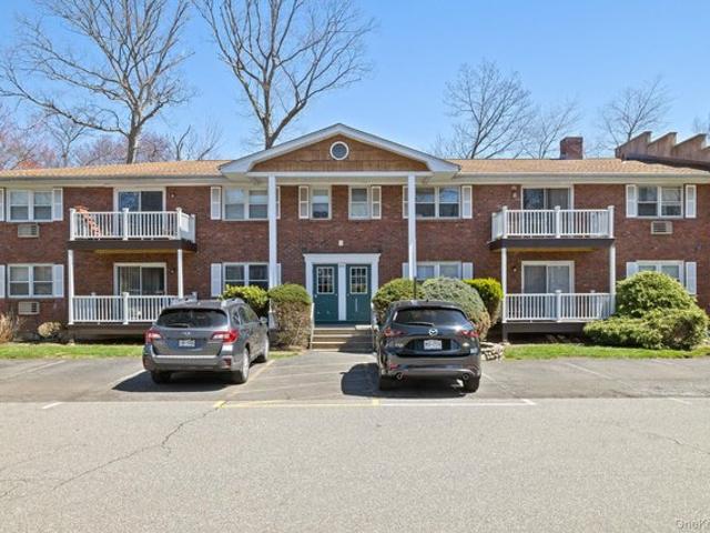 84 Demarest Ave Apt 11, West Nyack, NY 10994