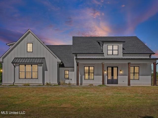 84 Dudley Pl, Byhalia, MS 38611