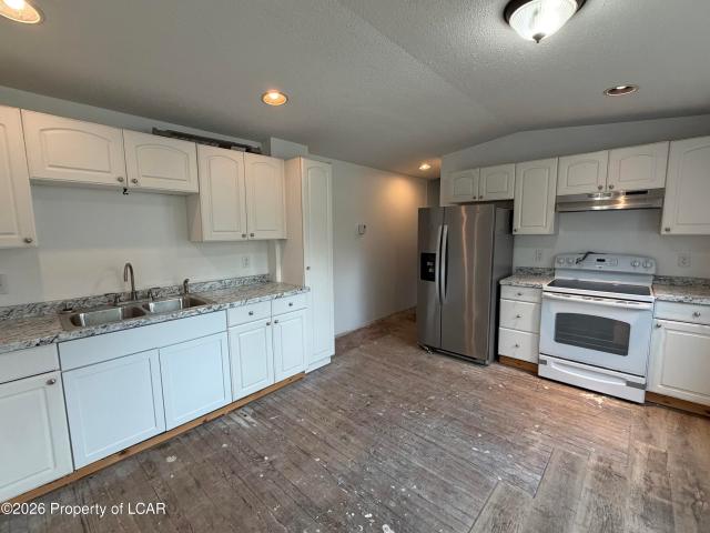84 E State Street