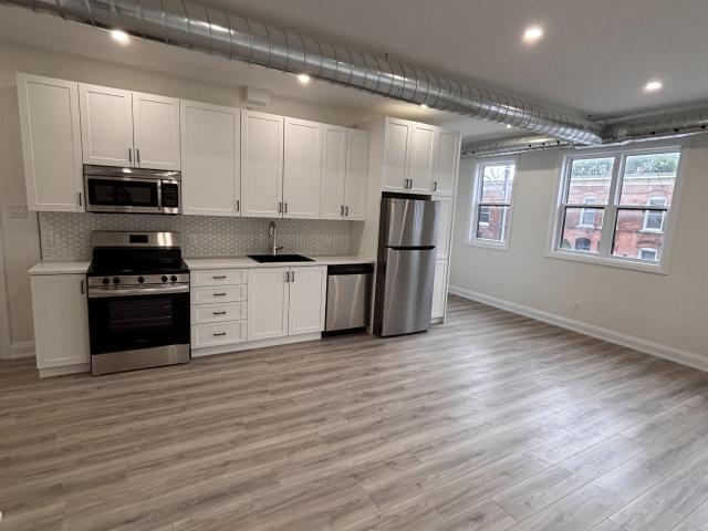 84 Eccles Street 6, Studio, 1 full bath