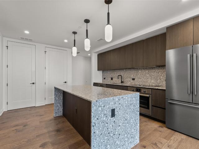 84 East Ave # 1905
